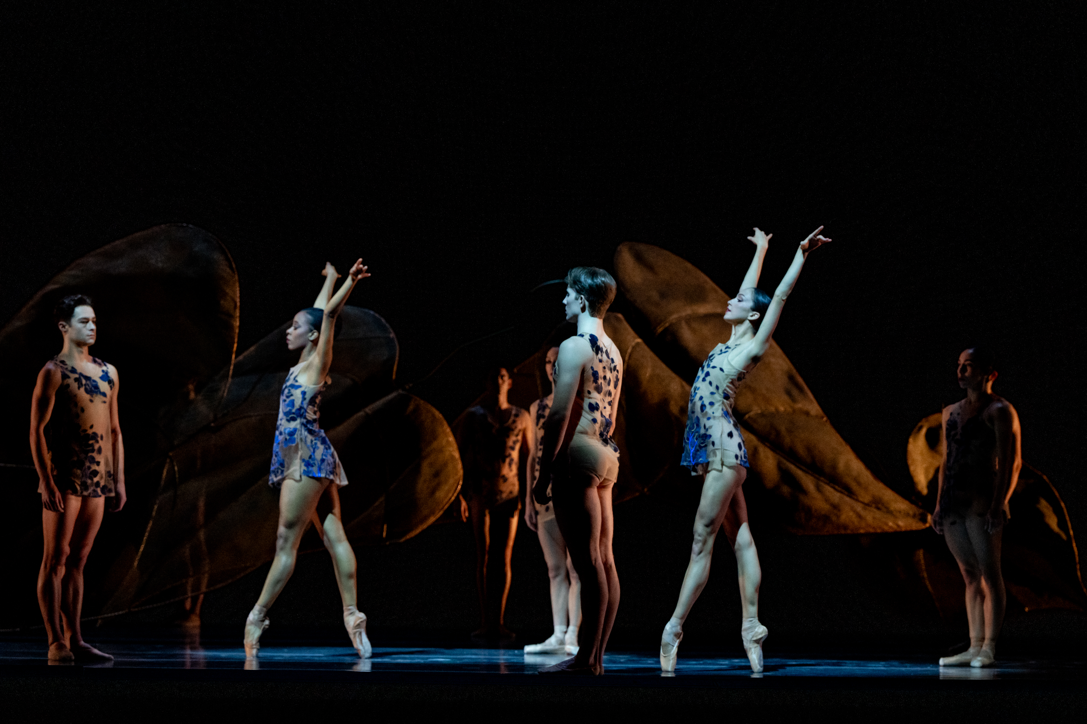 Joffrey fills its Golden Hour with beauty | Joffrey Ballet