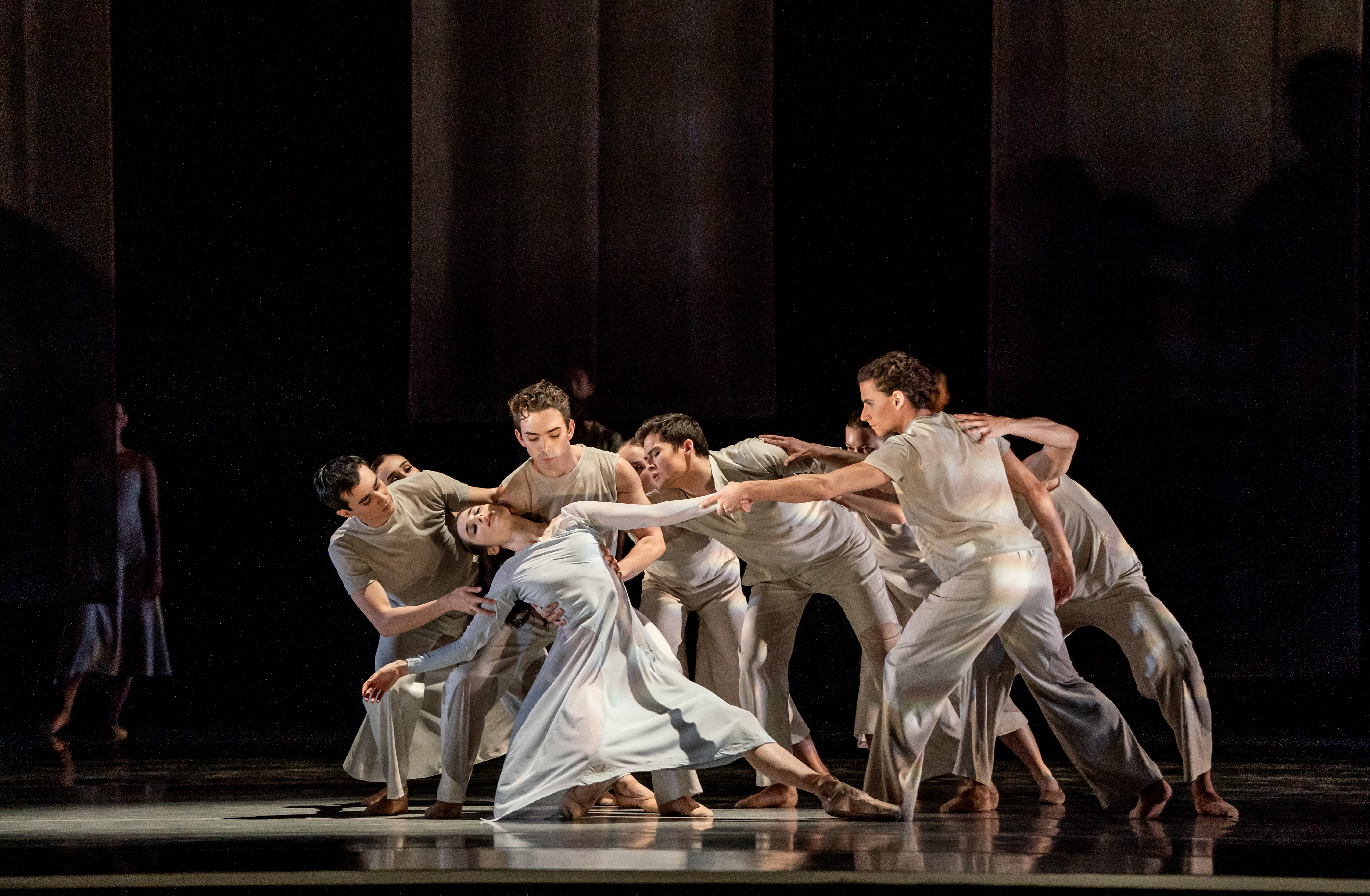 Joffrey Ballet Soars in Bravura Study of the Human Condition: Review ...