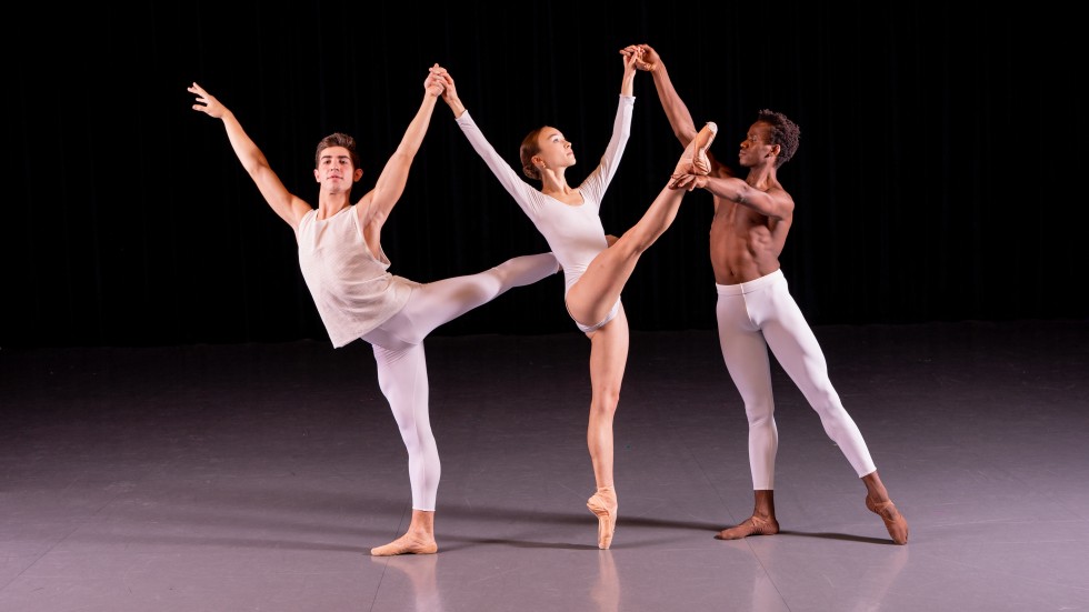 Chicago’s Joffrey Academy Launches Contemporary Ballet Trainee Program ...