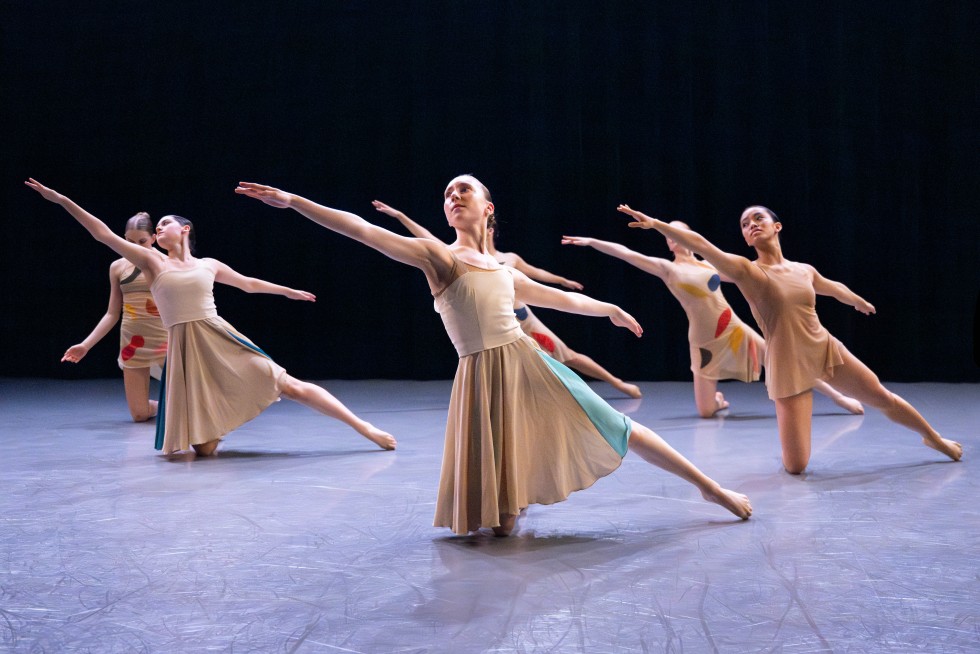 Contemporary Ballet Trainee Program | Joffrey Ballet